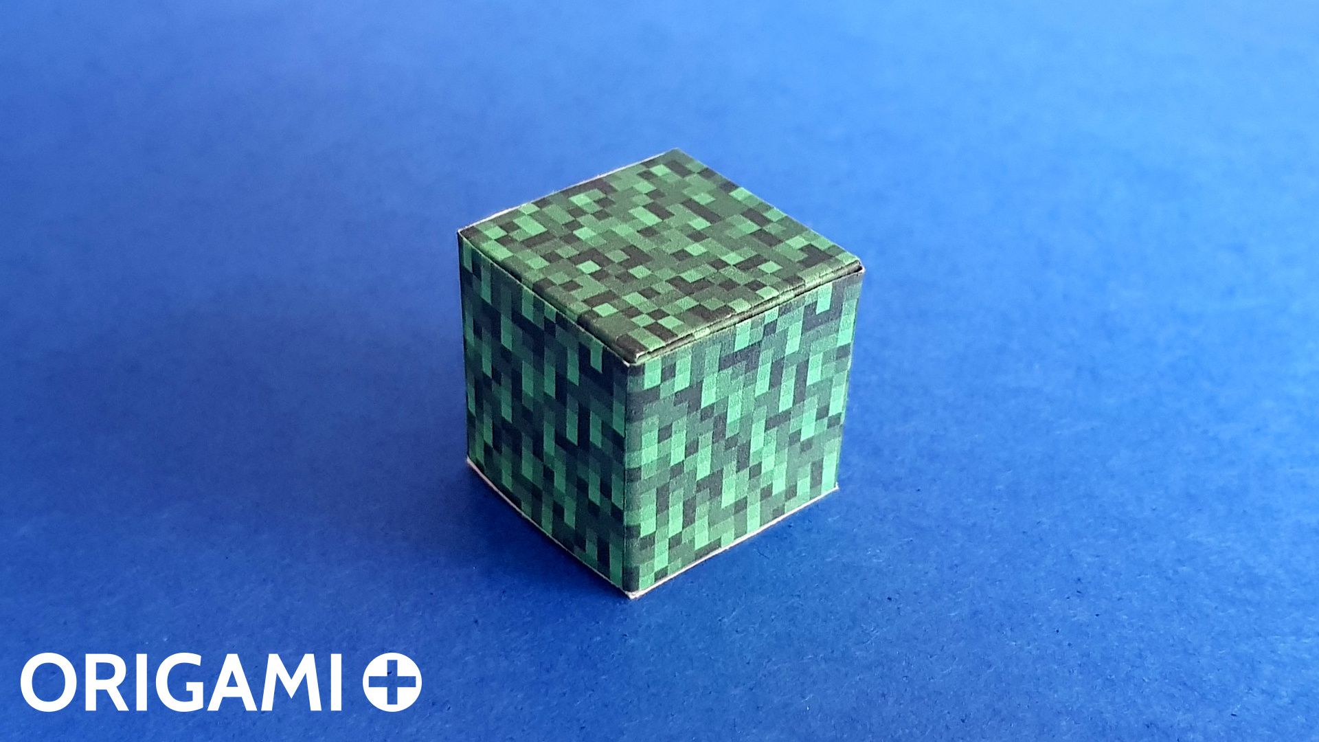 Origami Minecraft redwood leaves block texture and template